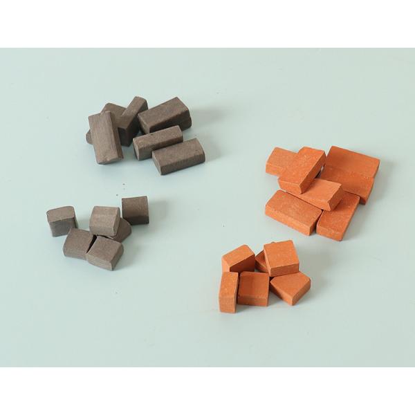 ※お急ぎの場合は、ご注文時に※※＜宅配便＞をご選択ください（有料）※ミニチュア雑貨 レンガ　10個セットドールハウスのカスタマイズにオリジナルのお庭を作れます素　材：粘土サイズ：写真参照生産地：中国