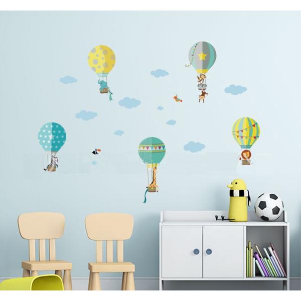 ※お急ぎの場合は、ご注文時に※※＜宅配便＞をご選択ください（有料）※可愛い動物が乗った気球のウォールステッカーふわふわバルーンに乗った動物たちのウォールステッカー男の子が大好きな動物のデザインですお子様のお部屋や遊び部屋にもピッタリ※プラス...