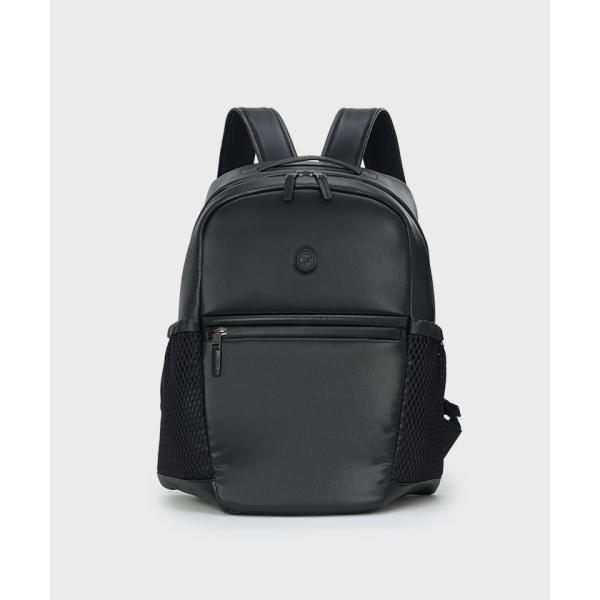 ・ハイテク素材と天然素材のハイブリットを実現したディスカバーシリーズのバックパック。・革のようなしなやかさ、弾力性、皮膚のようなタッチが特徴的なオリジナルの「ムーンライト・クロス」を使用。・荷物の出し入れが容易で、自立できるしっかりとした底...