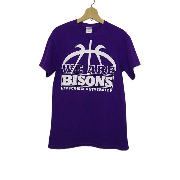 アメリカで見つけた、プリントＴシャツ。LIPSCOMB UNIVERSITY 。紫。●BODYブランド●GILDAN●製造国●HAITI●表記サイズ●S肩幅　約44.5cm袖　　約18.0cm着丈　約70.0cm身幅　約44.5cm●素材●...