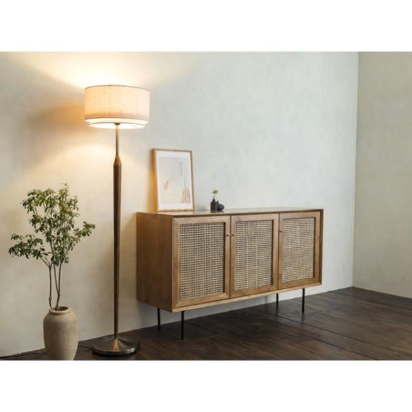 [特徴]1灯 オシャレな照明 北欧デザイン フロアーライト LT-3973 LT-3974 LT-3975[商品情報]LT-3975 Svante スヴァンテ は、ミッドセンチュリーを彷彿とさせるシックなフロアライト。[*出典:Interf...