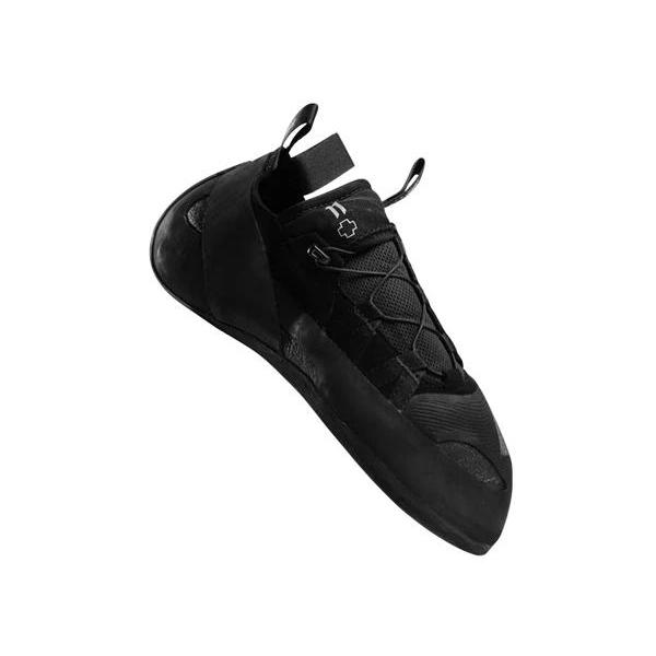 ドイツのデザイナーが手掛けるファッションブランドBoris Bidjan Saberi (11 by BBS)とのコラボレーションモデル。11 by BBSはゴシック様式とカジュアルが融合した独特なデザインとアウトドアやスポーツの現代的な機...