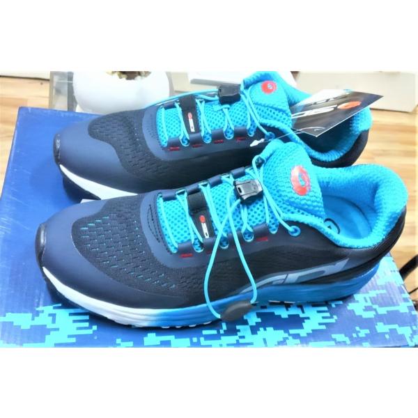 シディ SIDI モデル／ARROWカラー／ BLK/BLUサイズ／ 41 (26ｃｍ前後)日本代理店 正規輸入品メーカー希望小売価格：13,200円※店頭販売の価格は、ヤフーショッピング価格より安い場合が御座います、詳しくは　お電話くださ...