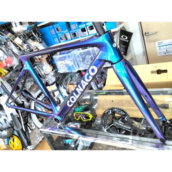 アウトレット新品 COLNAGO V4Rs Disc Frame 455S  フレームセット 店頭渡しカラー/RVBUサイズ/455Sディスクブレーキ仕様アウトレット理由→BB下部キズ正規輸入の新品.未使用です展示品につき小さな傷あり日本輸...