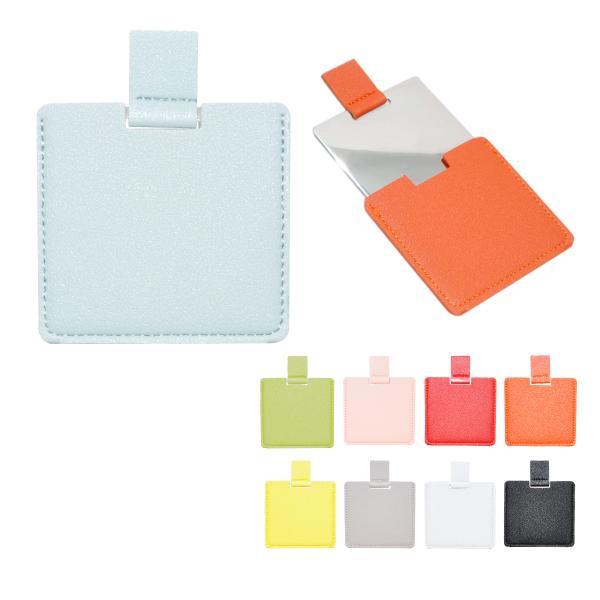 お化粧や身だしなみチェックに。カード型のケース付きミラー。ケースはレザー製でシンプルなデザイン。鏡はサビに強く丈夫なステンレス製です。取り出しやすい取っ手付き。必要な時にパッと引き出して使用することができます。持ち運びに便利なコンパクトサイ...