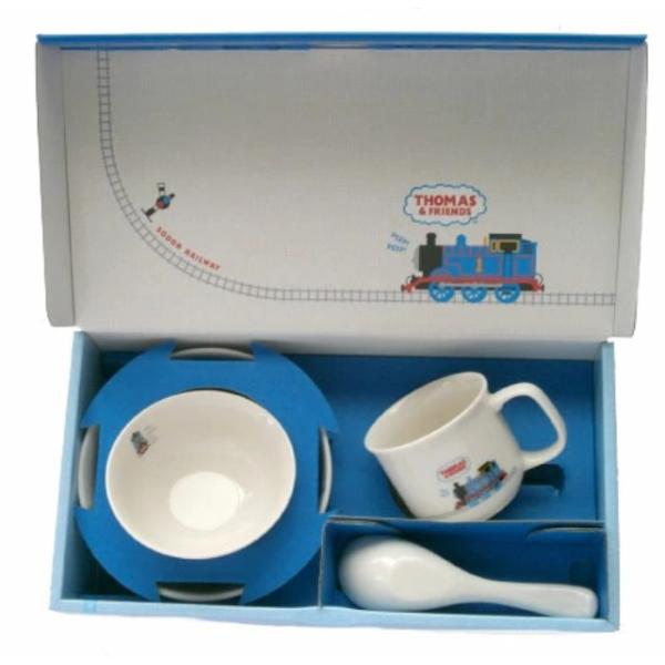 あの人気の機関車トーマスの食器セットがが出来ました。磁器製で日本製の高級食器セットです。磁器製は高級感もあり手触りもよく一格上の食器です。お子様のことを考えて、使いやすく安全に仕上げたセットですので、安心してお使いください。お茶碗　マグカッ...