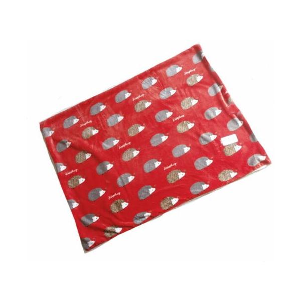 今年も登場。マイクロファイバーの総裏ボア製柔らかひざ掛け。 裏側にはボアを貼り付けていますので、空気をしっかり抱き込んでとっても暖か。 軽くて暖かくて抜群の手触りをお楽しみください。赤ちゃんのほっぺの様な柔らかさ これからの季節にひざ掛けは...