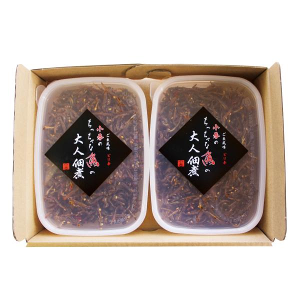 ソフトな口当たりに炊き上げたいかなごくぎ煮。更に、ごまと唐辛子を加え噛むごとに、ごまの風味漂うピリ辛な大人の佃煮に仕上げました。熱々のご飯にのせたり、玉子焼きに入れたり、お茶漬けであっさり食べられます。毎日の食卓に是非一品。くぎ煮の口当たり...