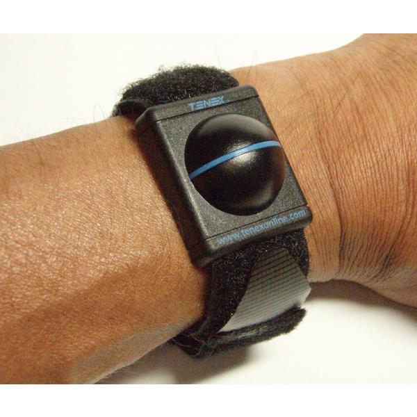 USA製ひじ痛対策メカニズム！エルボー（肘）ショックアブソーバーTENEX（テネックス）！最強・最小・科学の振動吸収メカニズム！サポーターではありません、科学のメカです。TENEX（テネックス）がついにアメリカから日本上陸しました！肘（ひじ...