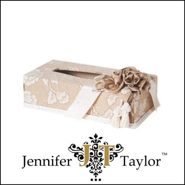 上品なデザインと上質なファブリックを使用した、大人気の《ジェニファー・テイラー》ボックス・スツール・クッションなどシリーズでお使いいただくと素敵なお部屋に大変身です。サイズ：Ｗ 28 × Ｄ 13 × Ｈ 8 cm送料区分：2※但し北海道、...