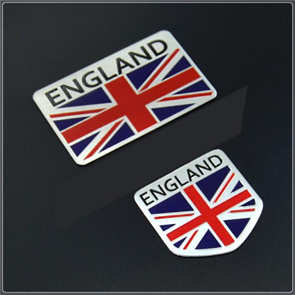 こちらは2個セットの商品ページとなります。Aが2個、Bが2個、A＋B各1個からお選び頂けます。---メタル製のENGLAND国旗のエンブレム。付属の両面テープで貼り付けいたします。エンブレム本体は厚さ1mmの金属製プレート。軽いですが立体的...