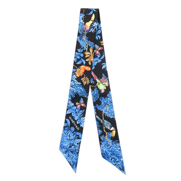 ■商品情報[管理番号]★240500550803 [ブランド]エルメス（Herms）[カラー]ブラック×ブルー×マルチカラー [素材]シルク[生産国]フランス[サイズ]W(底辺)86.5cm x H(最長)5cm[重量]9g[仕様][付属品...