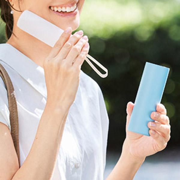 アイスティック氷のう 70個単位販売こちらの商品は、70個もしくは70個の倍数をカートに入力してください。※ご注文単位以下の場合はキャンセルさせて頂きます。※価格は1個あたりの価格と成ります。大流行の凍らせて使えるスティック型氷のう。保冷効...