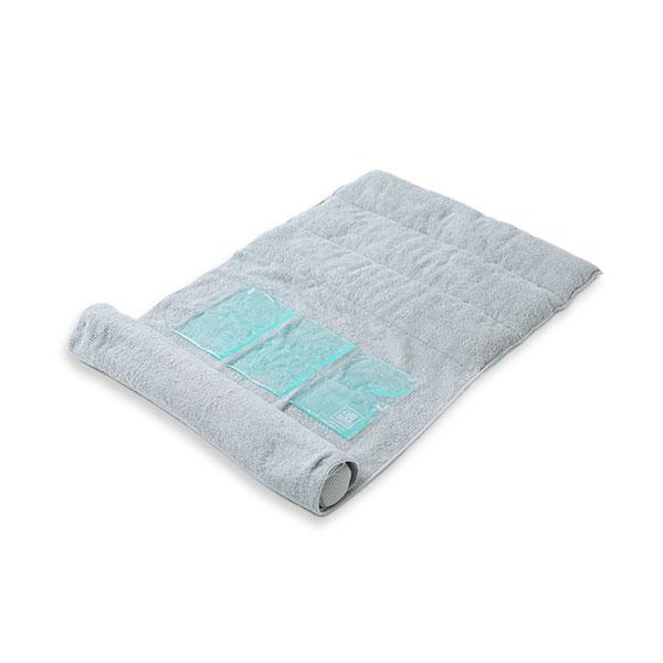【商品名】今治睡眠用タオル専用 -12℃まくらパッド【材質】ゲル： 水、不凍液、調整剤、増粘剤、防腐剤フィルム： NY、PE【サイズ】450×200×10mm【原産国】日本大人気の今治睡眠用タオルで使える専用まくらパッドが登場！枕の中に巻き...