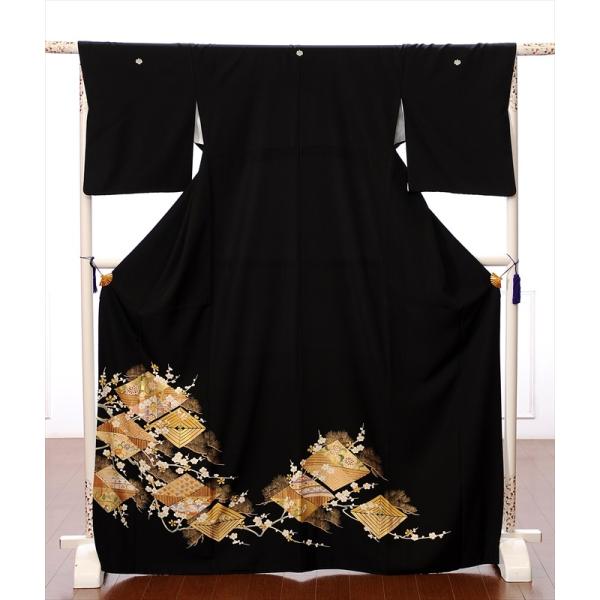 黒留袖レンタルフルセット8AA89[レンタル留袖][着物レンタル][黒留袖][着物][レンタル][結婚式][貸衣装][有職菱紋様][金彩友禅][150ｃｍ〜170ｃｍ位まで]足袋プレゼント★往復送料無料★ ●必ず下の商品情報を表示いただきご...