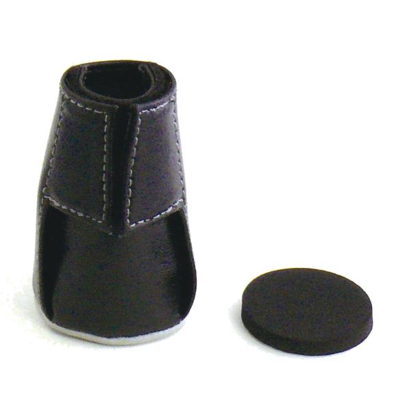 【カラー】ブラック【適応サイズ】（杖先ゴムの底面径）　L：φ3.9〜4.6cm　高さ7cm【材質】合皮、ウレタン【製造国】日本【メーカー品番】FKB-09-L【JAN】4562304182289