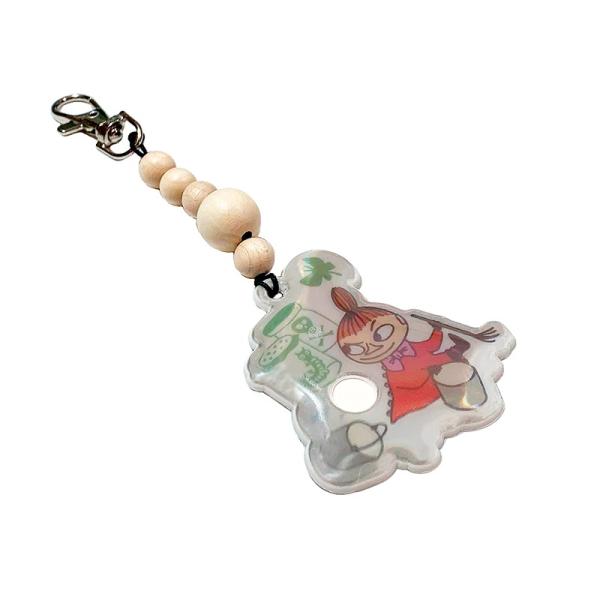 Moomin Scent（ムーミンセント）リフレクターシリーズは、フィンランドらしいデザインで、ムーミンファミリーの各リフレクターに5ヶの異なる大きさの天然木のビーズがついています。表に小さく1か所香水やエッセンシャルオイルなどの香りを染み...