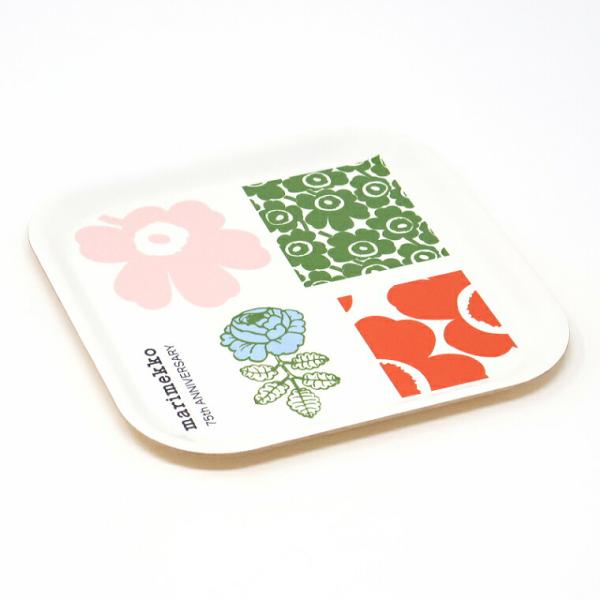 marimekko（マリメッコ）の75周年を記念した、日本限定のトレイです。マイヤ・イソラが描いた2つの柄、UNIKKO（ウニッコ）とVIHKIRUUSU（ヴィヒキルース）をひとつに。ピンク・緑・赤のウニッコと、ライトブルーのバラが4つのマ...