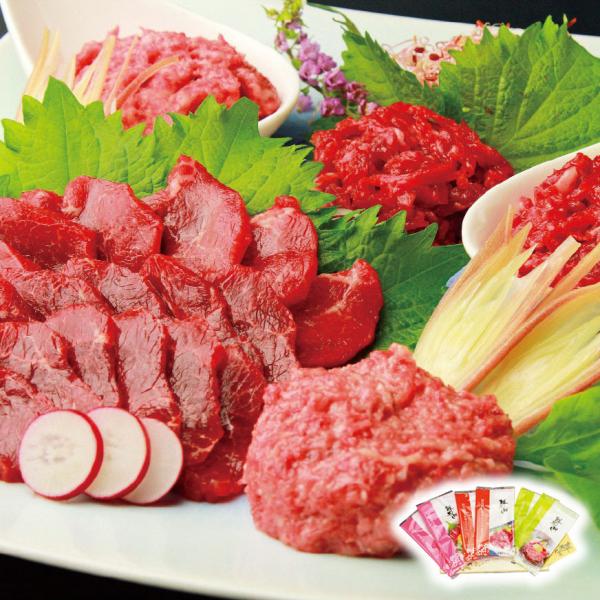 本場熊本の馬刺しを解凍するするだけでお気軽にお召し上がりいただけます。個食タイプですので、おすそ分けにも最適です。箱サイズ：28×6×19cm現品サイズ・内容：桜うまトロ個食パック(桜うまトロ60g・万能ソース15g)・ユッケ個食パック(馬...