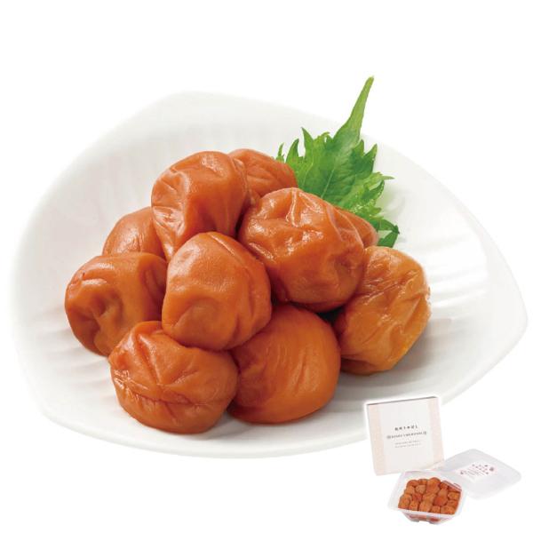 やさしい甘さで塩分5％。塩分を気にする方にもおすすめです。内容量：紀州産完熟南高梅うす味600g(塩分5％)※開封後は、冷蔵庫（10℃以下）で保存してください。製造生産地：和歌山県賞味期間：製造日より常温約180日アレルゲン：りんご・大豆総...