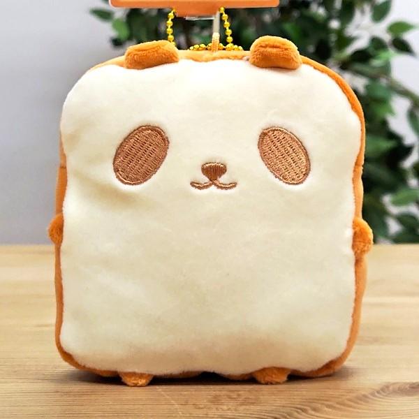 食パン！？それともパンダ！？焼きたてパンのような ふわふわもちもちのぬいぐるみボールチェーン！！ずっと触っていたくなるようなふわもち〜。カバンや、ポーチにつけて、食パンだと一緒にお出かけしませんか！？サイズ：約 W10×H11×D3（cm）...