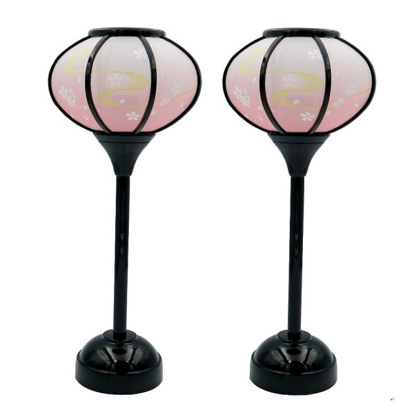 【商品情報】コードレスタイプの雪洞。雪洞は対(2個)でセットです。ＬＥＤを使用しているので灯り長持ち素材：樹脂製電池：ＣＲ２０３２（各１個） 寸法：高 約21cmキーワード 雪洞 コードレス 明かり ぼんぼり ＬＥＤ 雛道具 単品 屏風 毛...