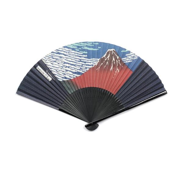 柄名：赤富士日本の絵画の代表作の一つ、葛飾北斎の赤富士をモチーフにした両面貼り扇子です。【商品仕様】寸法：本体225mm(7.5寸)内容：扇子1本素材：和紙、竹個装：ピロー式ケース入(PET)備考：和紙 両面貼り、裏面印刷有り【メール便につ...