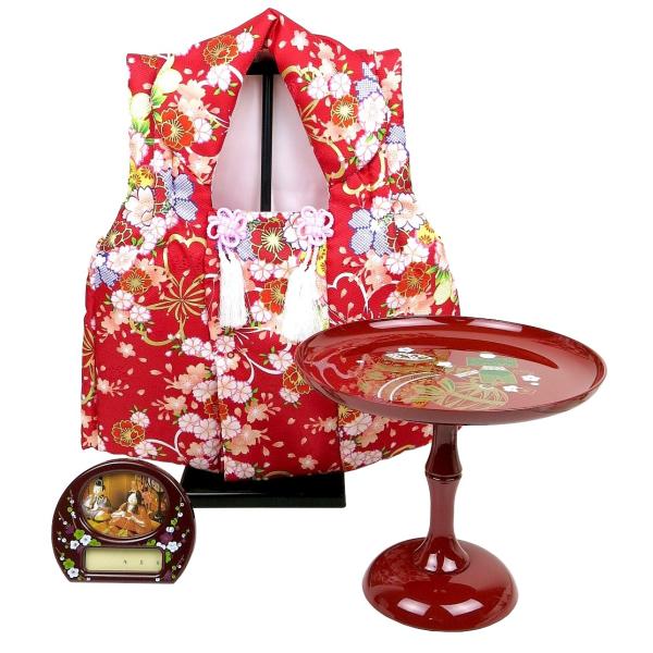 かわいらしく、春を思い浮かべる華やかな被布お被布を着ない時は専用の飾り台に掛けてお雛さまと一緒に飾って下さい。初節句から毎年写真を撮ることで大切なお子様の健やかな成長を見守るアイテムとしてご利用下さい。初節句や出産祝いなどプレゼントとしても...