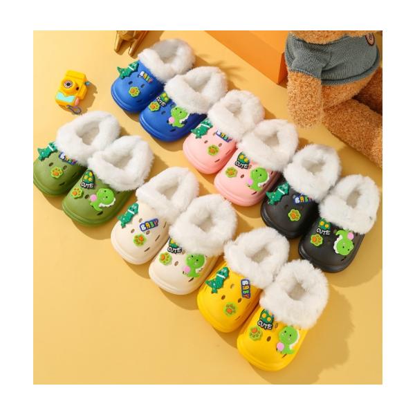 ムートンスリッパ 子ども ルームシューズ 根付き スリッパ ジュニア ベビー 冬スリッパ ワニ 室内履き 裏ボア キッズスリッパ ムートン 裏起毛 可愛い ムートンシューズ 室内 裏ボアスリッパ冬シーズンに欠かせない、子供用ムートンルームシ...