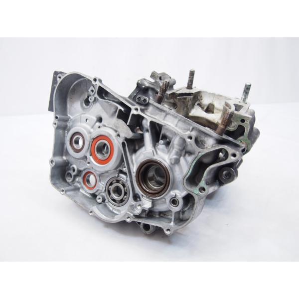 "ベースにオススメ!画像のようにノックに変形使用感がありますが割れや欠けの無い物です。またひどい削れや減りなどもありません。各部チェックして気持ちよくお使いください。お探しの方にどうぞ。ベアリングは要交換になります。エンジンNO　MD32E...