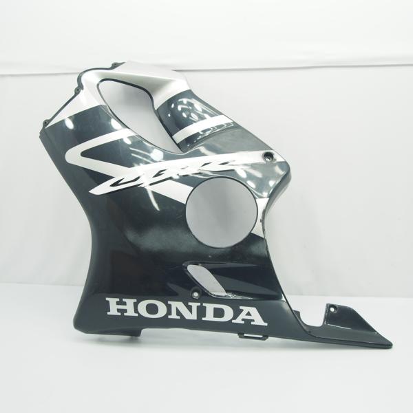 破損車の補修ベースにどうぞ(CBR600F PC35 )の、純正アンダーカウル左 (刻印　64460-MBWA-0000)です。部品どり車からの取り外しです。JH2PC35F26M702×××画像のように全体に目立つ傷、削れがあります。しか...