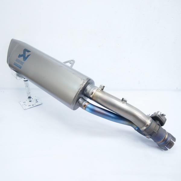 CBR1000RR-R SP SC82 CBR1000SPL-2J 20年モデルより取り外し入庫した純正マフラーになります。キズ、凹み有ります。しかし穴あきや欠損はありません。振っても異音もしませんし、バルブも手動にてスムーズに動作いたしま...