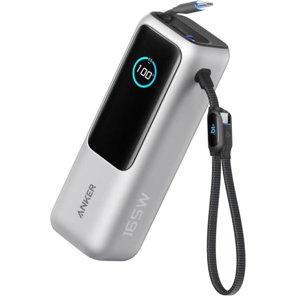 最大100Wでの急速充電3つのUSB-Cポートからそれぞれ最大100W出力が可能です。MacBookシリーズを含む様々な機器へ急速充電できます。ケーブル一体型で、荷物がスッキリ巻取り式ケーブルと一体型ケーブルの合計2本を搭載しているため、ケ...