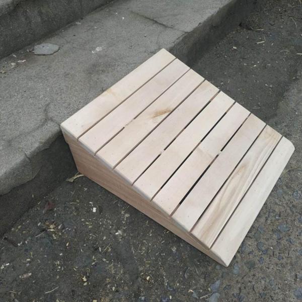 ★ 材質：木製段差用スロープ. サイズ：幅30cm 35cm 奥行26cm 31cm 34cm 39cm 高さ7/8/9/10/11/12/13/14/15cm★ 頑丈なしきい値パッドは天然木で作られています。高温処理を施す、防食、 軽量で...