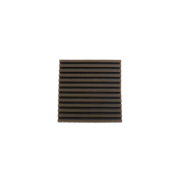 特徴:筋入り、振動を吸収し易い形状。エラストマー製の為色移りしにくい。用途:エアコンの室外機、モーター等の床面との設置部分の間に挟むことで振動を吸収、振動音を軽減。注意事項:耐荷重1個で約70kg