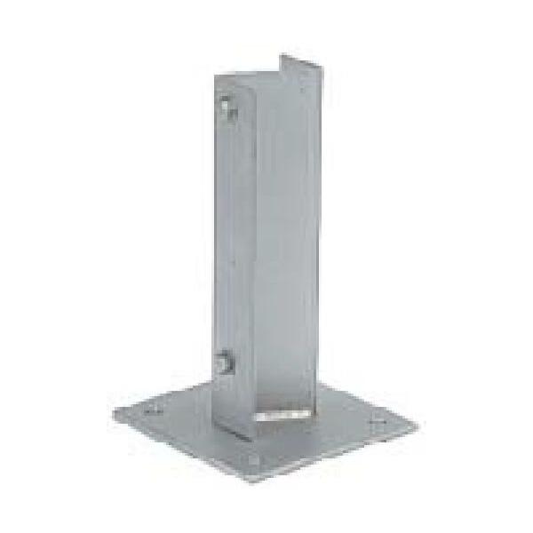 タカショー SBN-75E 28548800商品名：タカショー SBN-75E ステンベースプレート 75角柱用 （エンド・センター用） 管理コード：28548800規格：150×150×H250mm