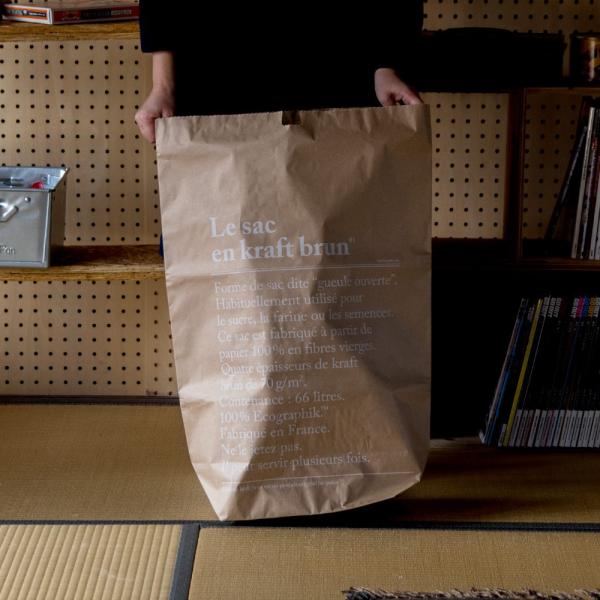 【BE-POLES(ビポール）】世界を舞台に活躍するファッション企業の C I やブランディングを行うデザイン会社。パリの有名セレクトショップ　’Merci’　のブランディングも手掛けています。フランス生まれのペーパーバッグ「BE-POLE...