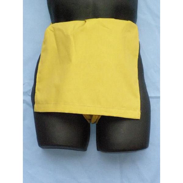 風水カラーの黄色！！ふんどしってあまり売って無いですょね。だから製造すると少量生産なので高くなる。全国に製造卸のメーカーだからお安くご提供、製品は綿100％、共生地で紐を作ってるので締め心地は最高のふんどし。父の日プレゼントやお祝いのギフト...