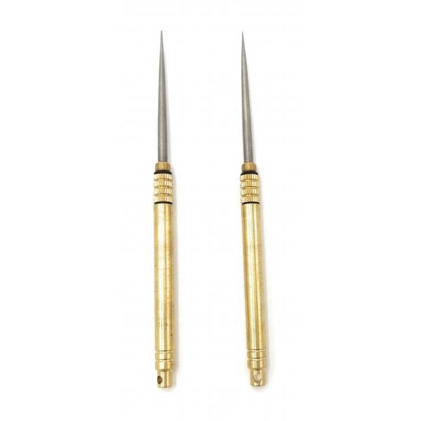 ↓関連商品はこちら↓#Msアウトドア用品一覧.■説明チタンと真鍮製のフルーツピックツール2本セットです。フルーツやデザートをとる際に木製のつまようじでは味気ないという方にお勧めです。.■仕様セット内容：本体2本.■ワード#つまようじ#真ちゅ...