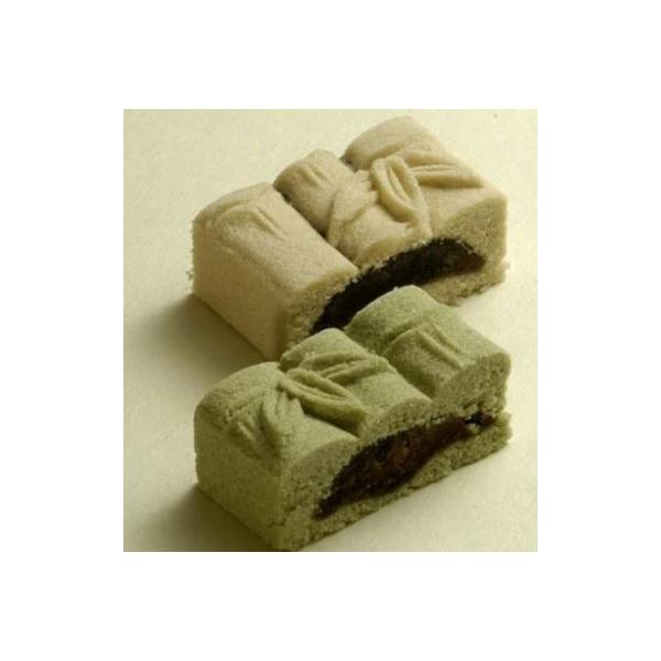 伊賀市の老舗「紅梅屋」のお菓子です。もち米から作られた焼寒梅粉の香りと独特の風味が楽しめる押し物菓子【配送方法】常温【内容量】1棹【原材料】【緑】砂糖（国内製造）、寒梅粉（もち米・国産）、餡（小豆）、黒砂糖、馬鈴薯澱粉、水飴／トレハロース、...