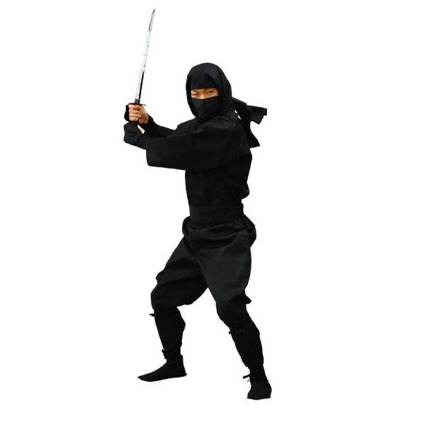 約2mの大きな頭巾の忍者衣装です。忍者は身軽に移動するために、ひとつの物、忍具を様々な用途に利用しました。平頭巾は、長さ200cm・幅48cm程の大きな一枚の布で出来ています。顔を隠すために、又、負傷者を運ぶ担架に、ロープに、包帯の代わりに...