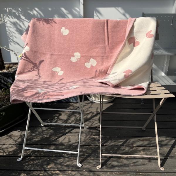 1879年からずっとスウェーデン南部の小さな町で創りつづけているKLIPPAN（クリッパン）。140年にわたって糸を紡いできた伝統技術と北欧デザイナーたちとのコラボレーションにより、モダンで美しいデザインとなり、世界中で愛されるブランドに成...