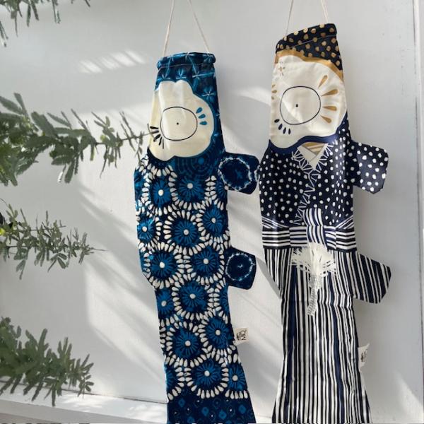 カラフルでポップな「こいのぼり」は、フランスではお部屋を飾るインテリアとして、またお子さまが“すくすく育つ”というシンボルとして一年中親しまれています。日本の伝統的なこいのぼりも素敵ですが、フランスのエスプリの効いたこいのぼりは、現代の日本...