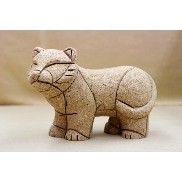 ご自分で木目込み人形を作ることが出来るキットです。必要な材料と説明書、仕上がりイメージが入っています。