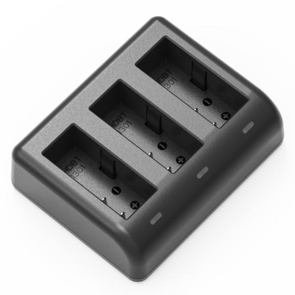 商品仕様：同時に３個のバッテリーを充電可能入力電圧：5V/2.4A （microUSB)入力電圧：5V/2.4A （Type-C)出力電圧：4.48V/700mA (各ポート)付属品：USB-Type-C ケーブル1個対応機種：GoPro ...