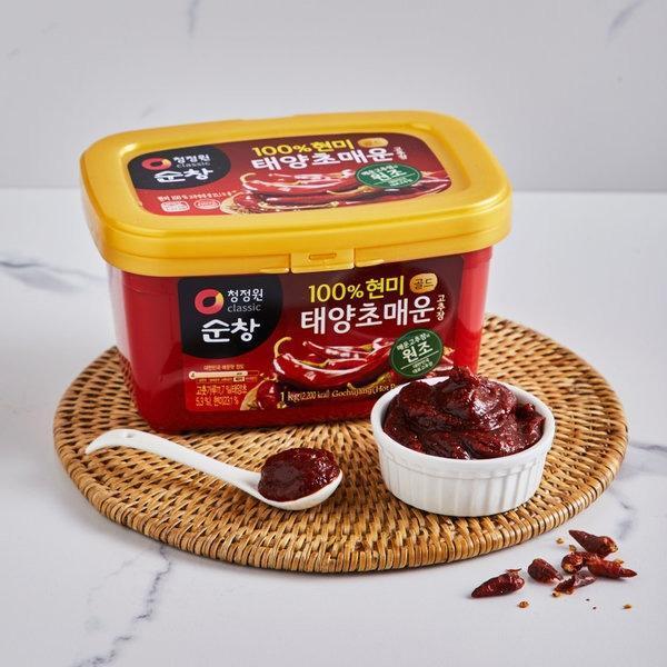 #商品の特徴 : POINT韓国の伝統味噌、辛口コチュジャンをご紹介します。[清浄園]のスンチャン 辛口コチュジャンは、深みのある辛さと豊かな味わいが特長です。500gの大容量で、たっぷりお楽しみいただけます。焼肉やチゲなど多彩な料理に使え...