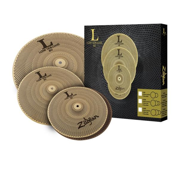 【L80 / Low Volume Cymbals】Zildjianから全てのドラマーに向け、全く新しいシンバルをお届けします。多くのドラマーは練習時に出るシンバルの音を抑えるために、ミュートしたり、練習パッドを使ったり、と様々な工夫をして...