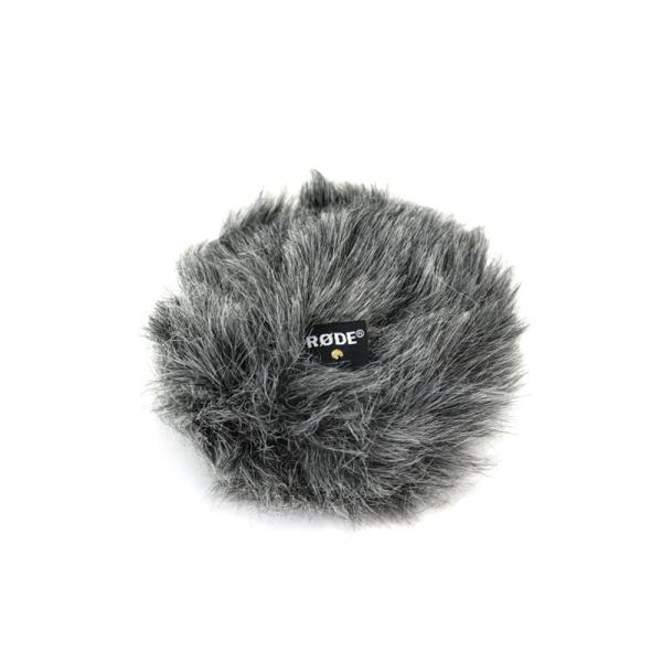 ★STEREO VIDEO MIC等用のウィンドシールドDead Kitten ウインドシールドは風の強い環境でマイクを使用する際のウインドノイズを最小限に抑えるように設計されています。 そのフェイクファーは音響的な透明さを残しながらも、ウ...