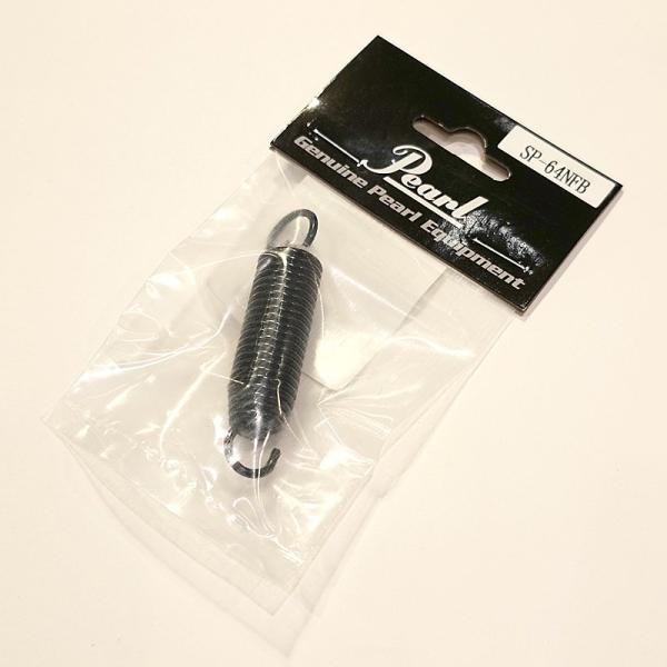 ☆Pearl ドラムパーツ☆3000（Demon）シリーズ＆2050（REDLINE）シリーズのドラムペダルで使用されているスプリング。ノーマルスプリングと比べてより強いテンションをかけやすいタイプで、ノイズ防止のフェルトを内蔵。※商品の仕...