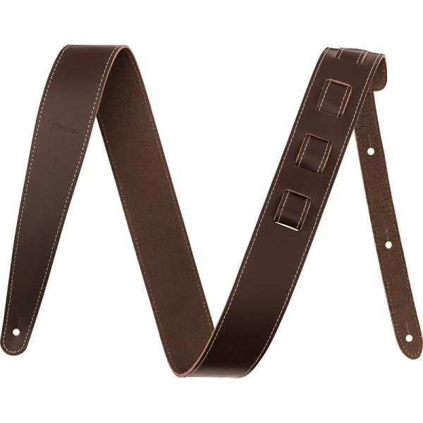 Essentials Leather Strapは、クラシックな快適さとスタイルをお届けする理想的なソリューションです。耐久性のあるレザーで作られたこのストラップは、快適な感触を提供し、長さ44.5インチ〜53インチ（約113cm〜135c...